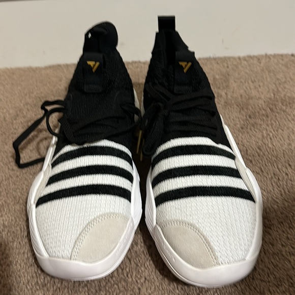 adidas | Shoes | Trae Youngs 2s Brand New With Tags | Poshmark